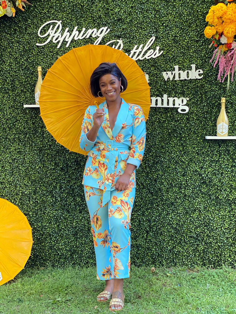 Daija Floral Suit – Gabbilee's Boutique